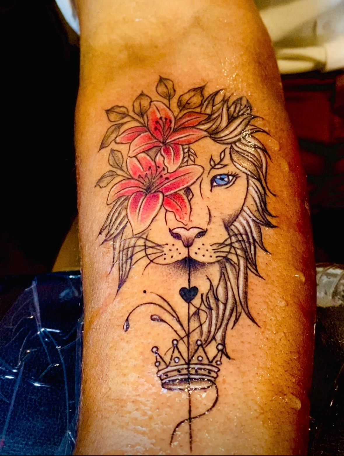 Floral Tattoos Beyond Roses: Fresh Botanical Inspirations – Page 5 – Yara Tattoos